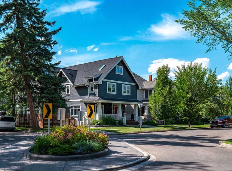 Calgary's Luxury Elite: Top 21 Neighbourhoods - New Homes